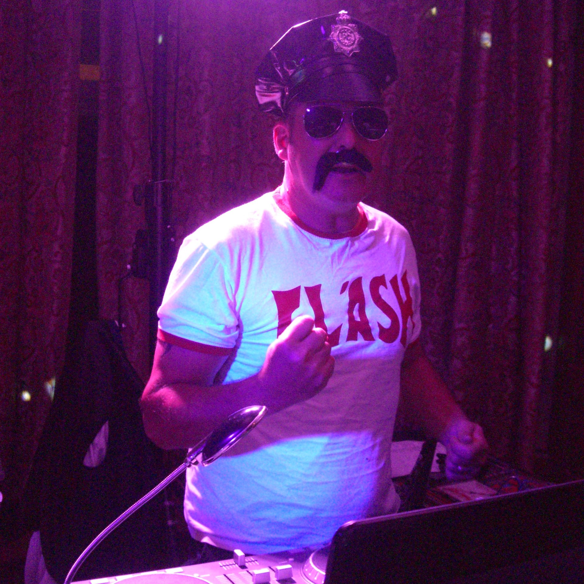 Gallery | DJ Gary Mills